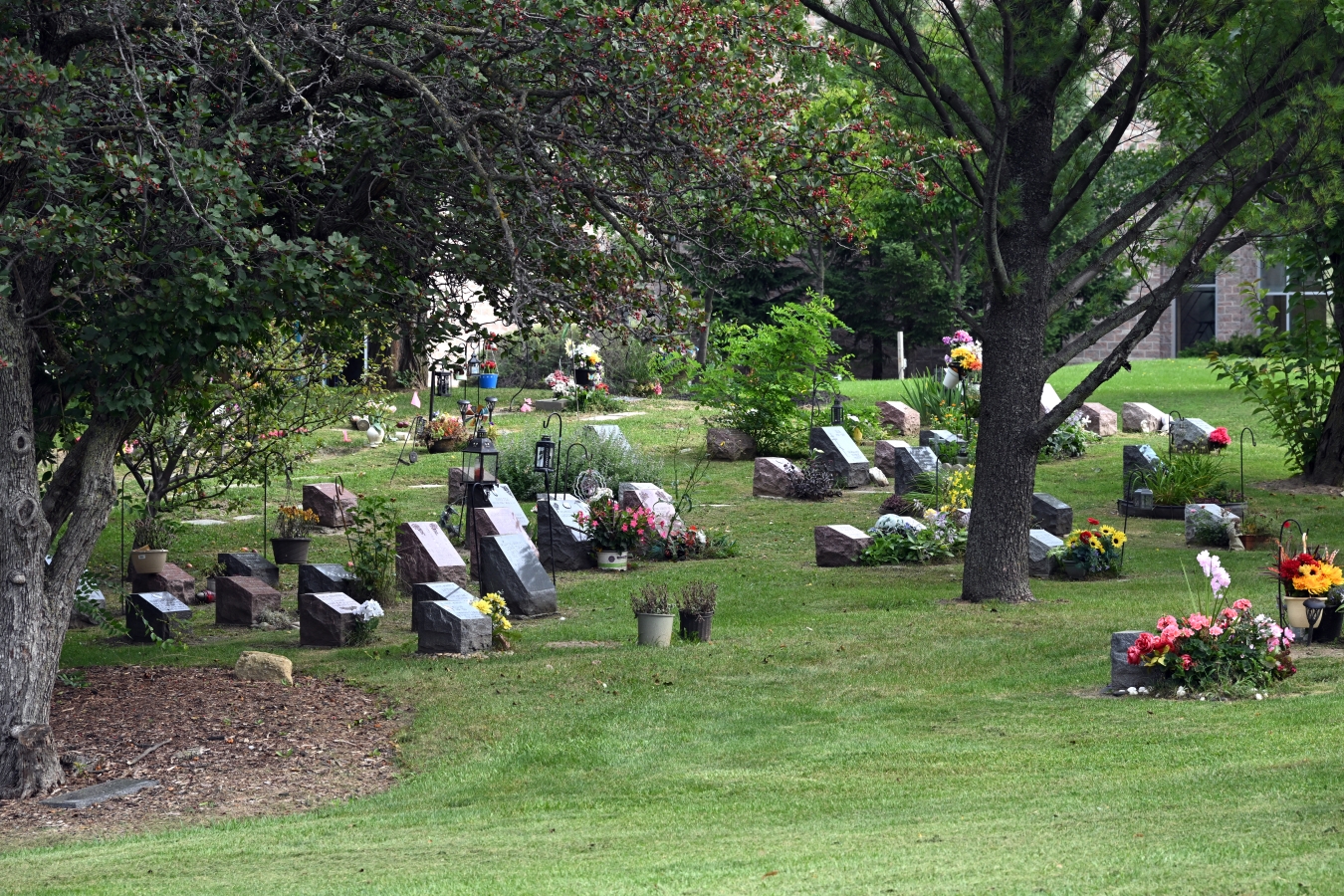 Beechwood Cemetery – Vaughan | Mount Pleasant Group